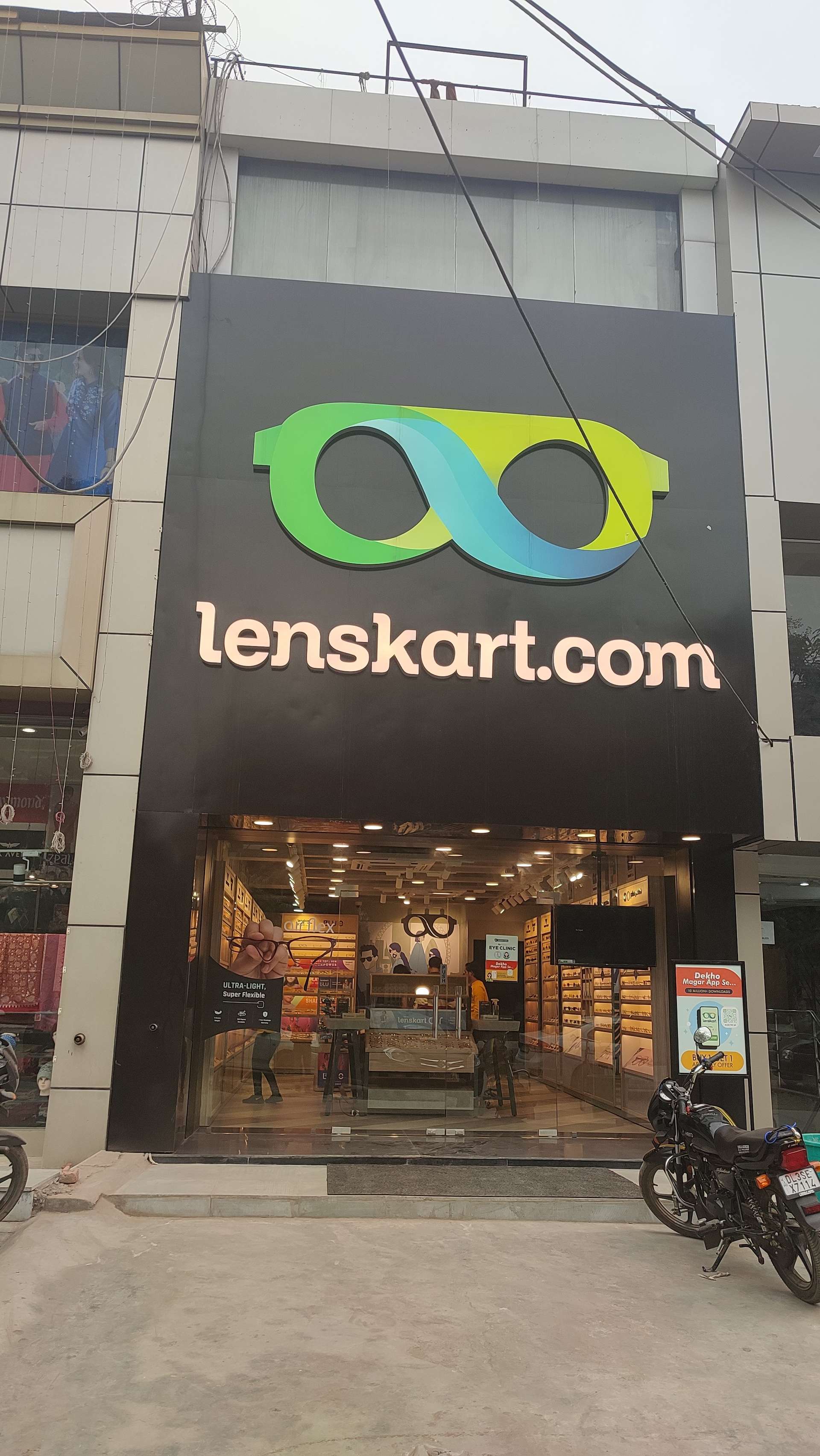 Lenskart Stores Near Me | Free Eye Test near me | Optician Near Me ...