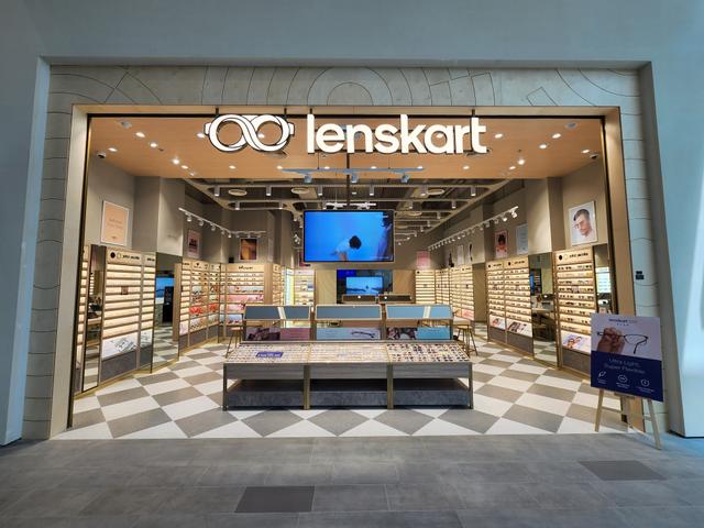 Lenskart : Optician Near Me | Lenskart In Dubai Hills Mall, Dubai - 9440
