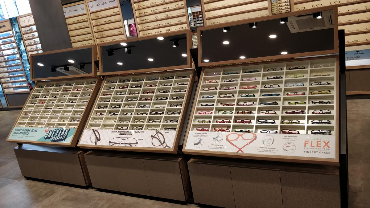 Lenskart : Optician Near Me | Lenskart In Flagship Store at MG Road ...