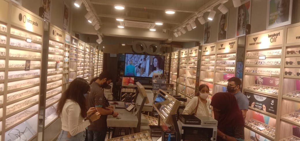 Lenskart : Optician Near Me | Lenskart In Vile Parle East, Maharashtra ...