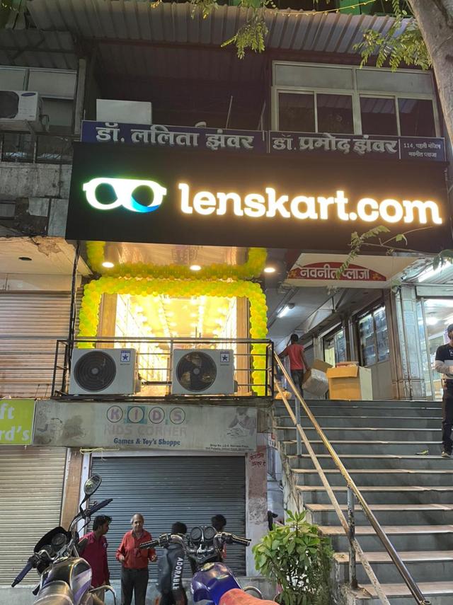 Lenskart : Optician Near Me | Lenskart In New Palasia, Madhya Pradesh ...