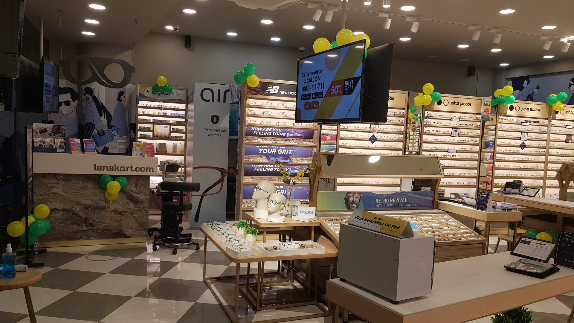 Optician Near me | Lenskart in Flagship Store JM Road, Pune, Maharashtra - 411004